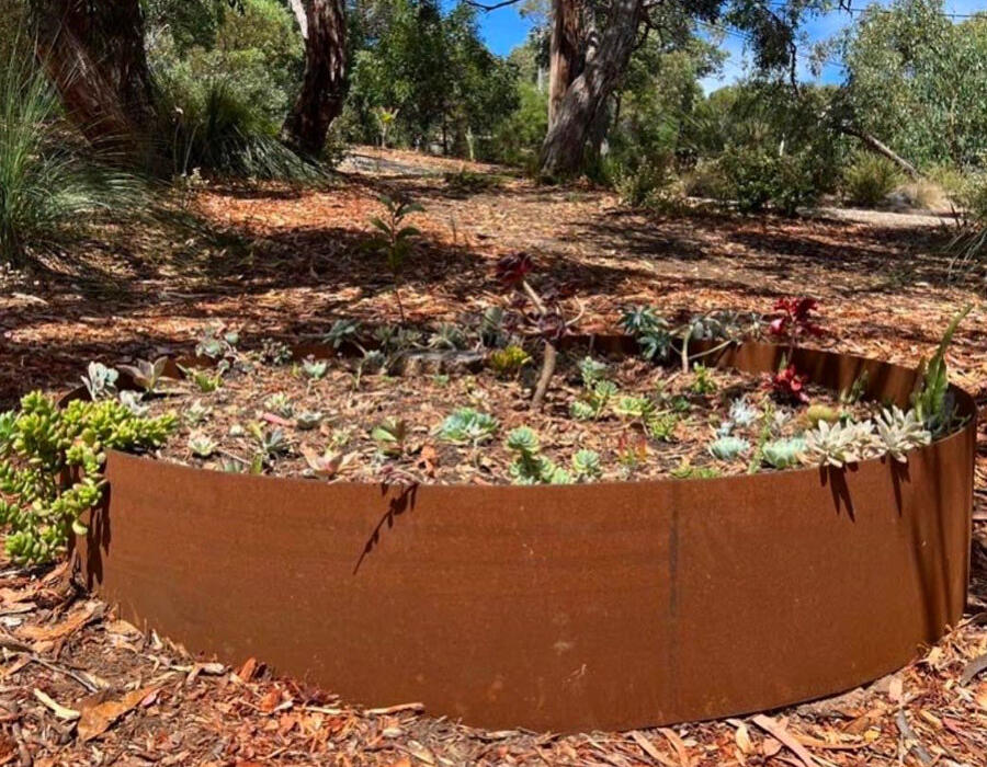 Round planter box - The Creek Gallery & Garden