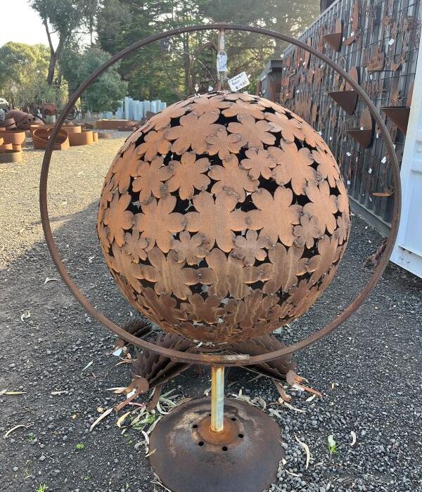 Category: Garden balls & spheres - The Creek Gallery & Garden ...